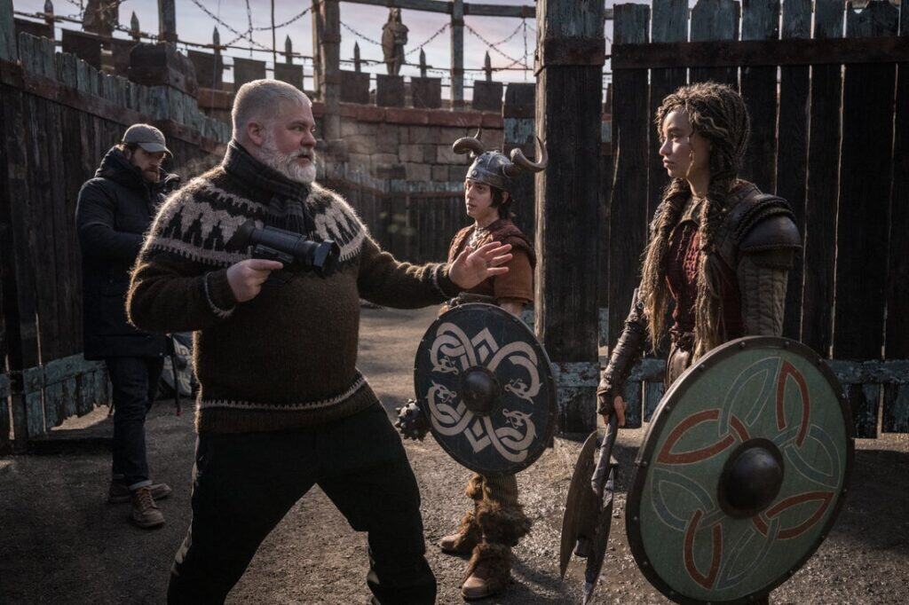 How To Train Your Dragon Writer-Director Dean DeBlois and Gerard Butler ...